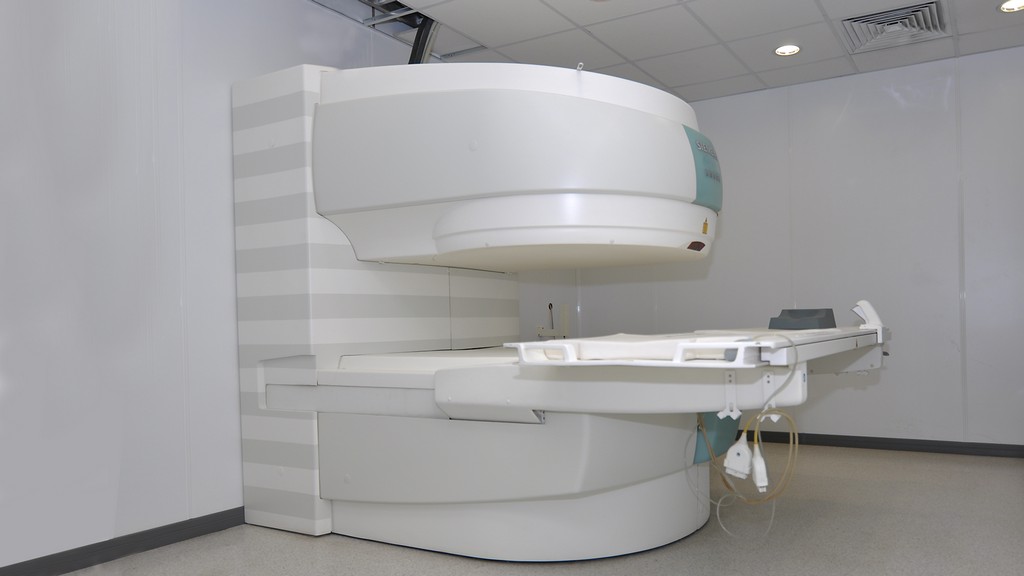 Open MRI Devices
