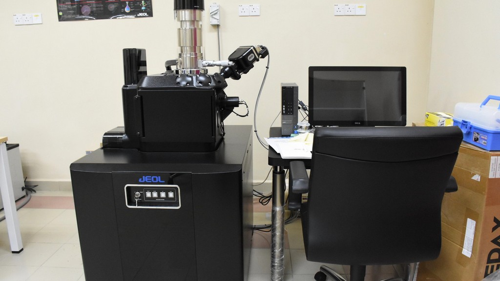 منخفضة فراغ سيم