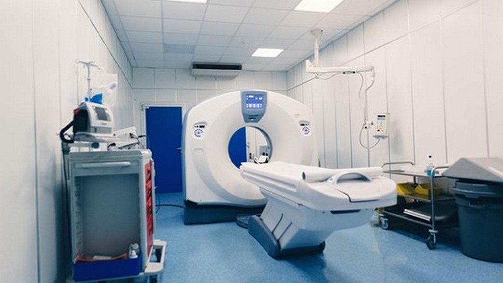 อุปกรณ์ระหว่างการผ่าตัดแม่เหล็ก (MIO)